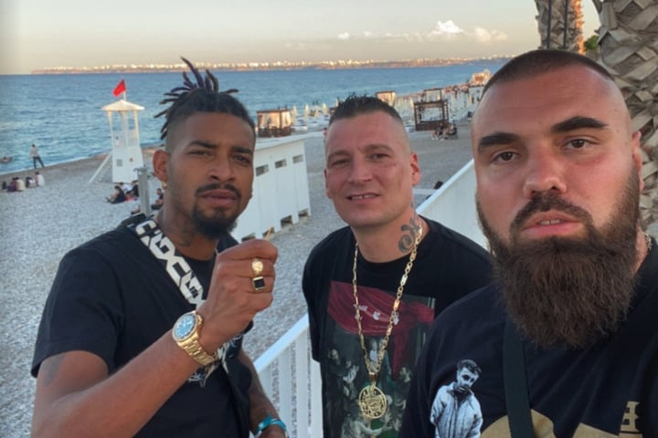 187 Strassenbande: Mutig! Türkischer Eisverkäufer legt sich mit 187 ...