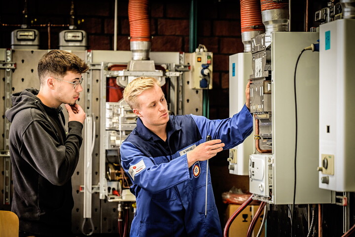 Durchstarter Maurice aus Pirna: Vom mäßigen Schüler zum Super-Azubi ...