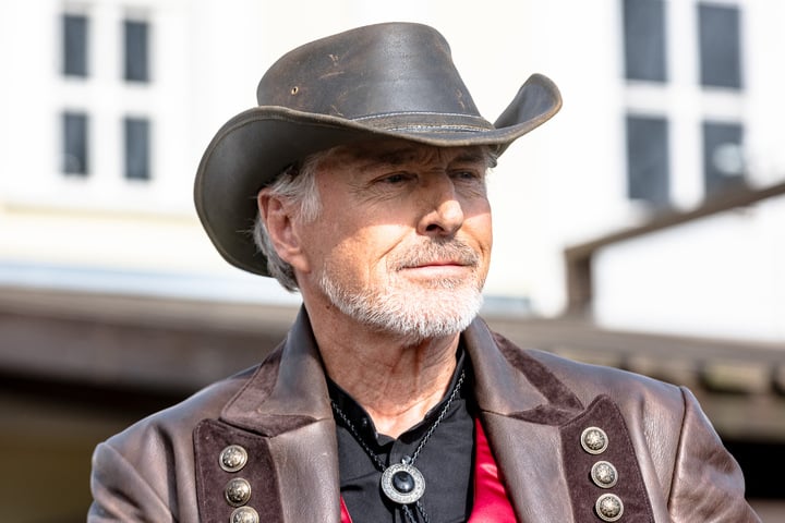 Traumschiff-Arzt Nick Wilder ist bei Karl-May-Spielen dabei: "Fast ...