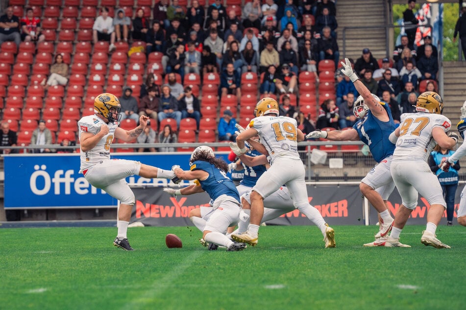 Dresden Monarchs bleiben ungeschlagen und gewinnen bei den Braunschweig ...